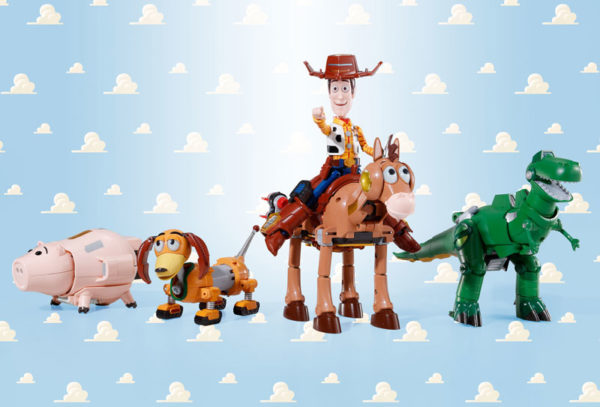 Coleção Toy Story da Bandai mostra que os robôs transformáveis foram ...